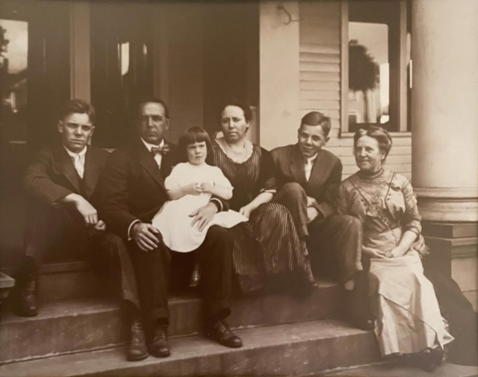 Great Grandson and others Visit Historic Hartley Mansion